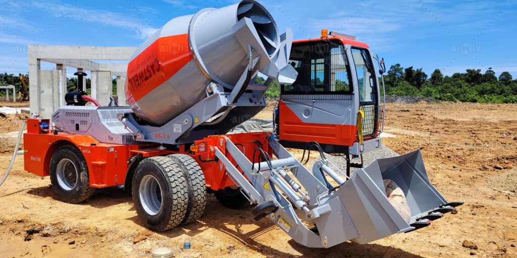 3.5m³ Self Loading Concrete Mixer for House Building in Malaysia